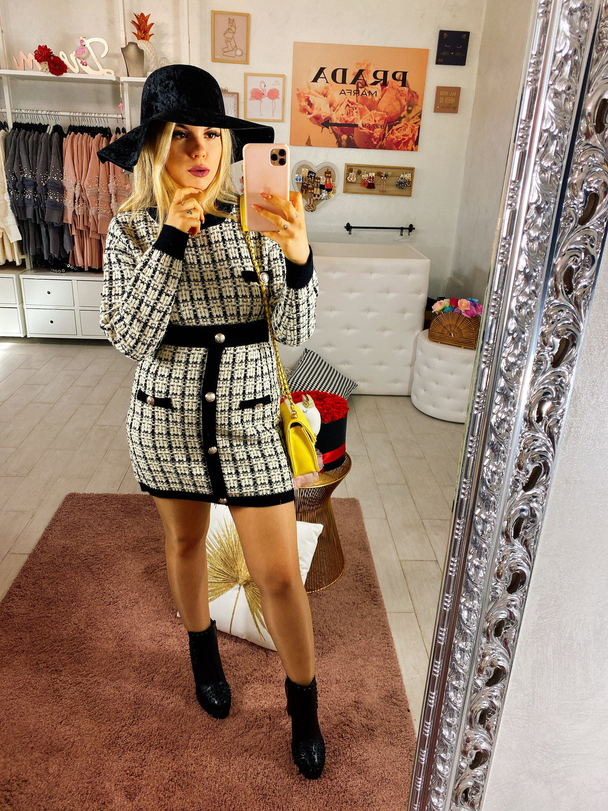 Completo in Tweed con bottoni | R.a. Boutique